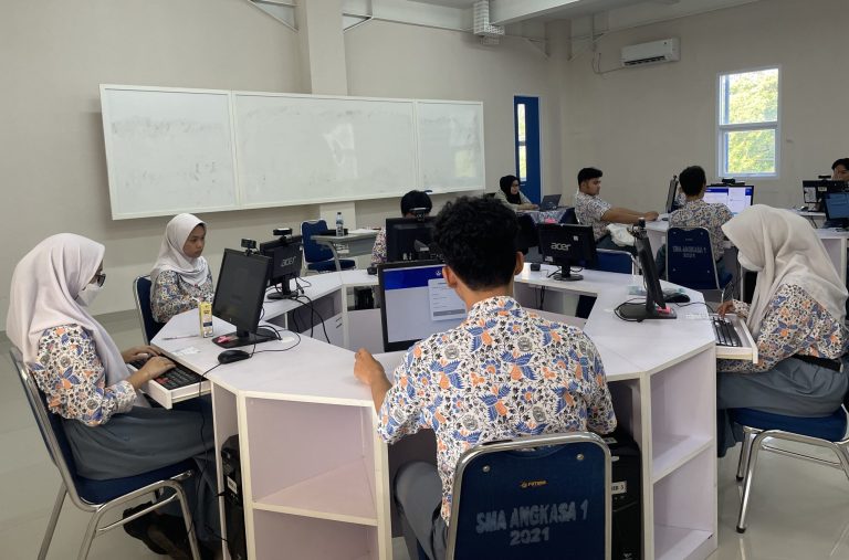 SMA Angkasa 1 Jakarta - Yayasan Ardhya Garini (Yasarini)